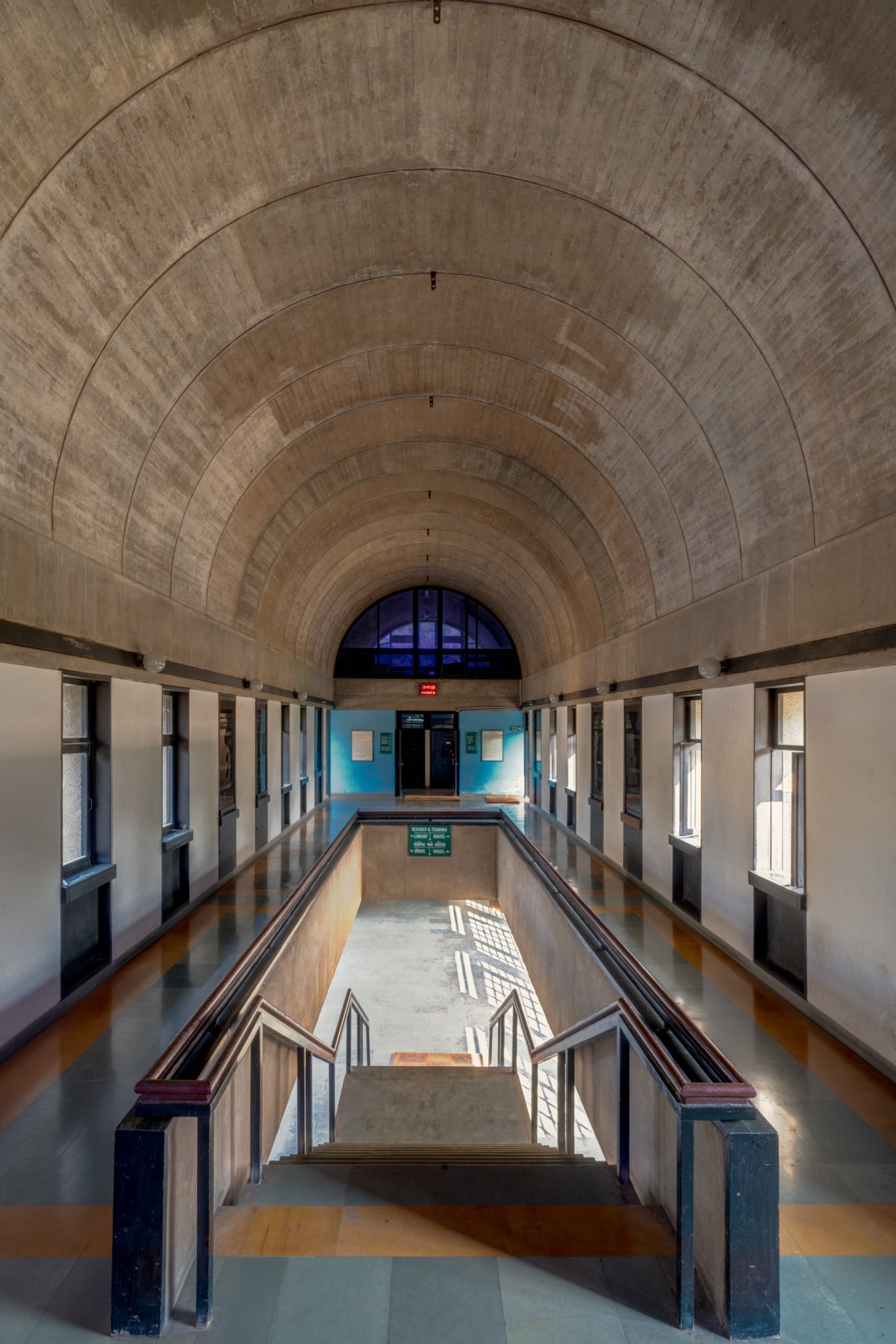 YINJISPACE - Balkrishna Doshi x Mahatma Gandhi Labor Institute